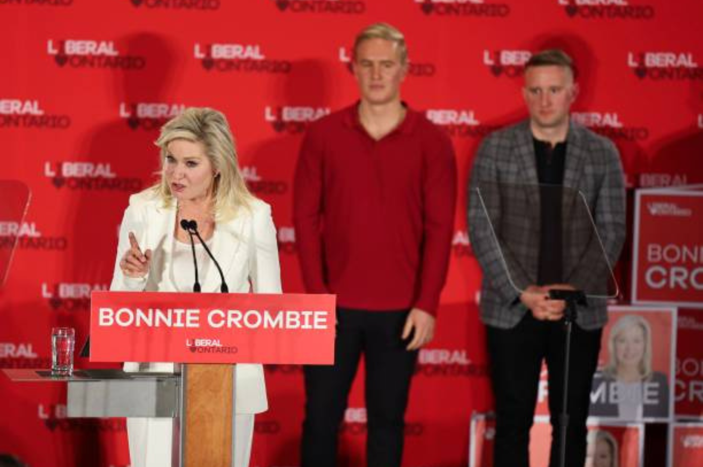 Bonnie Crombie démissionne de son poste de cheffe du Parti libéral de l ...